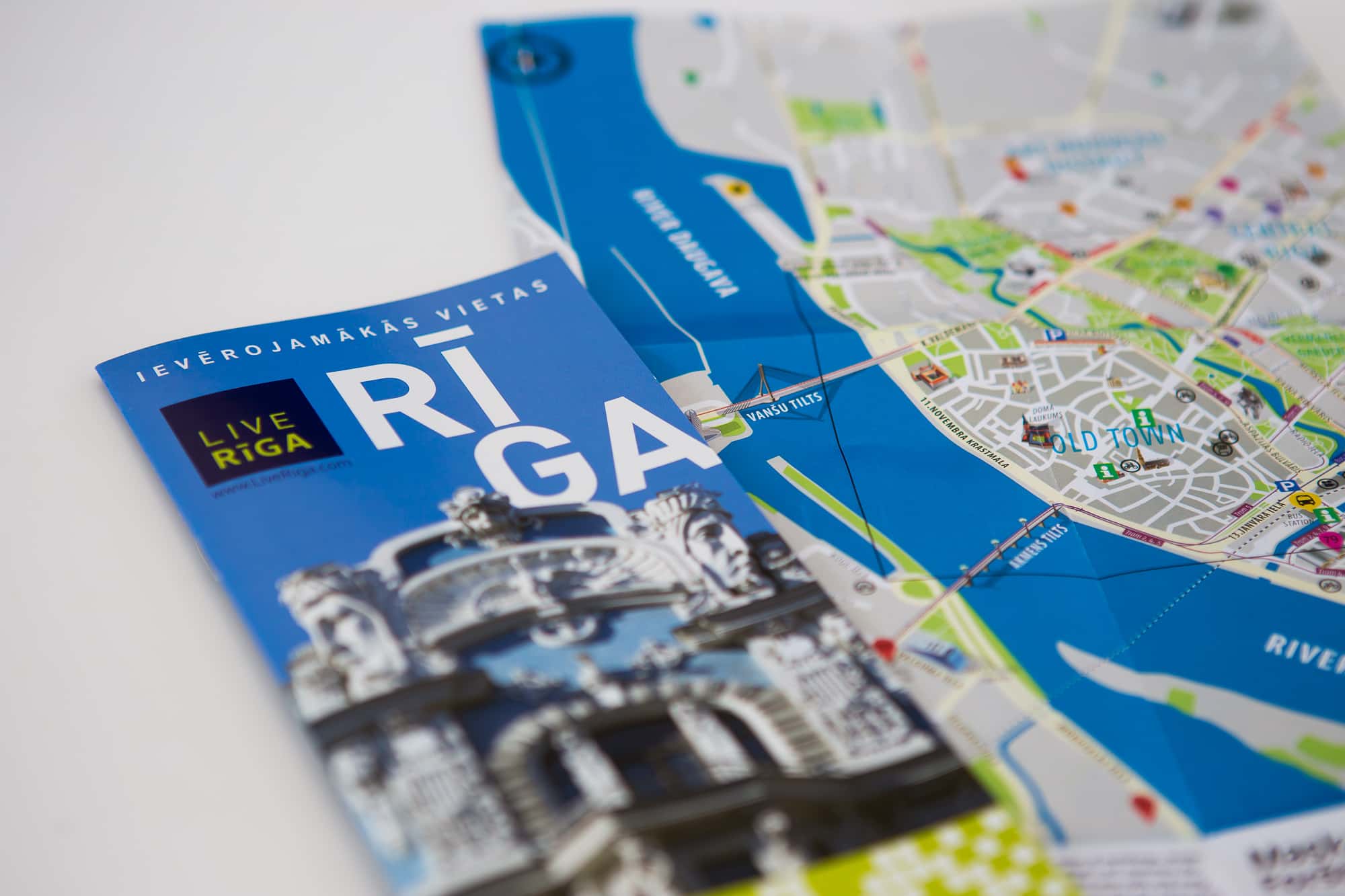 Cómo llegamos a Riga - Conoce cómo llegar a Riga en avión, tren o bus ...