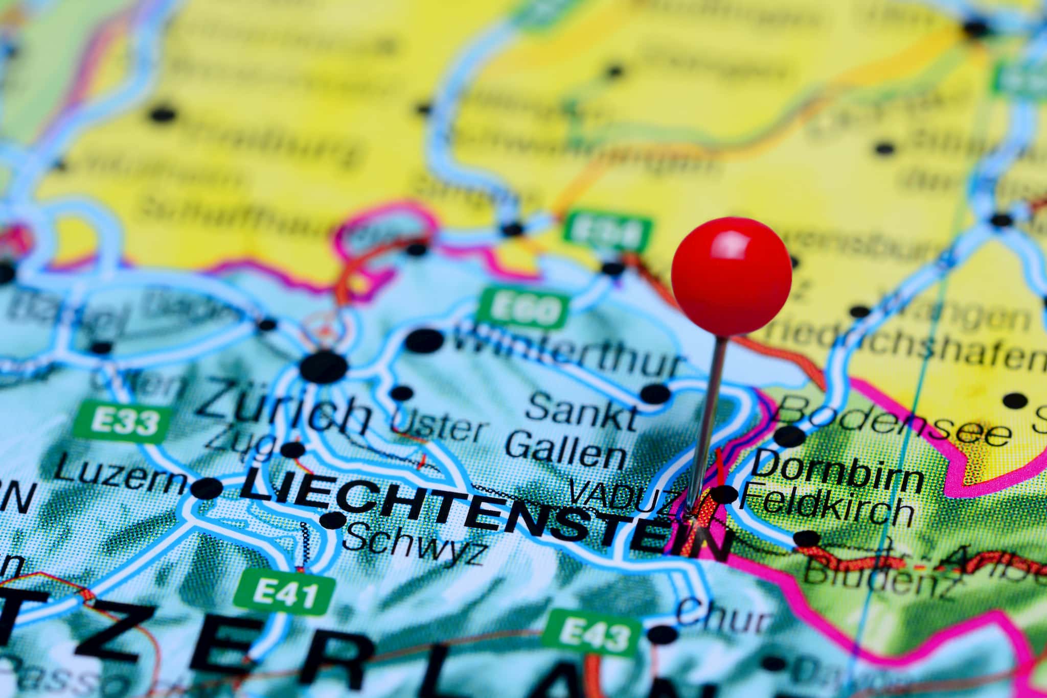 Cómo llegar a Vaduz en avión, auto y tren - Conociendo🌎